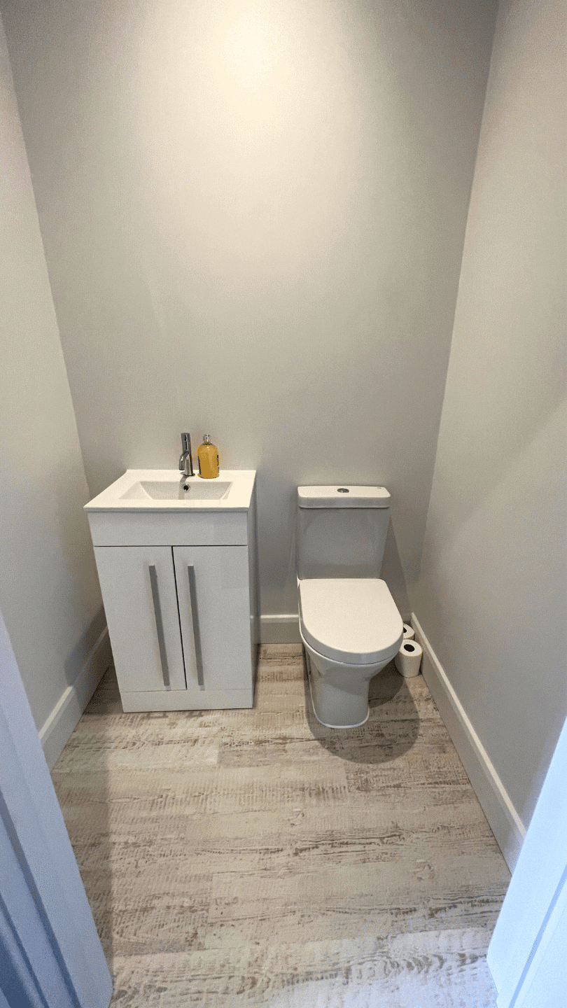 Garden Room With Shower and Toilet - InFrame Garden Rooms